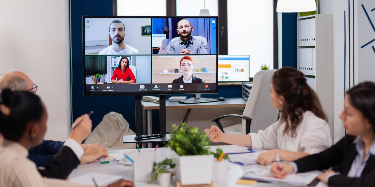 15 Best Online Work From Home Jobs for Students 2026